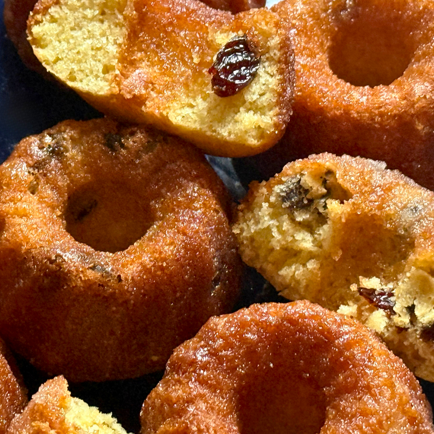 Sweet Russian Raisin Cake with a Modern Olive Oil Touch – Flour & Olive